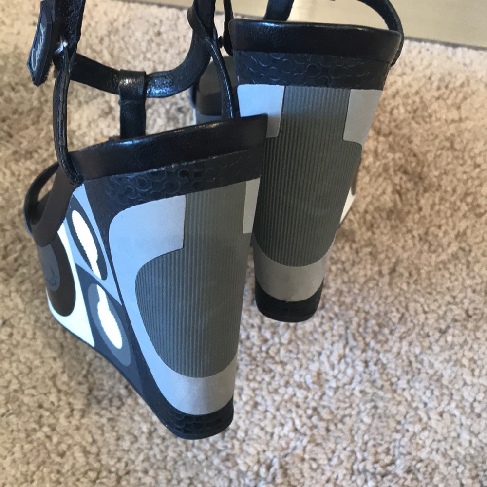 Coach Black Gray Mod Logo Wedge T Strap Shoes - Gem